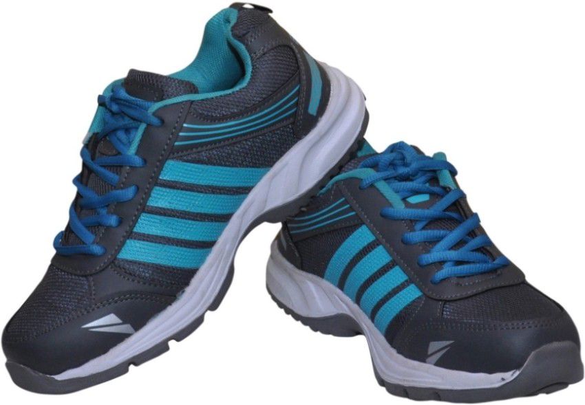 My Favourite Pair of Shoes – daneelyunus