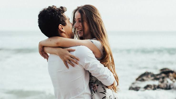 Is Warm Hugging beneficial for better relationship with Female Partner – daneelyunus